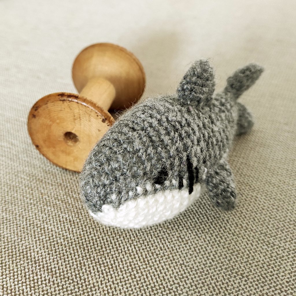 Rekin powstał, gdyż Ruda się nudzi chwyciła za Szydełko Ruda się nudzi